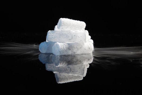 1 amazing fact - Is solid dry ice edible ? - NEWTEP