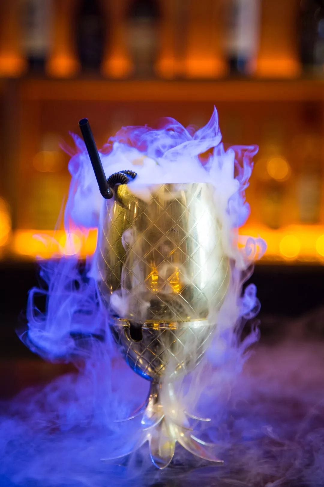 1 amazing fact - Is solid dry ice edible ? - NEWTEP